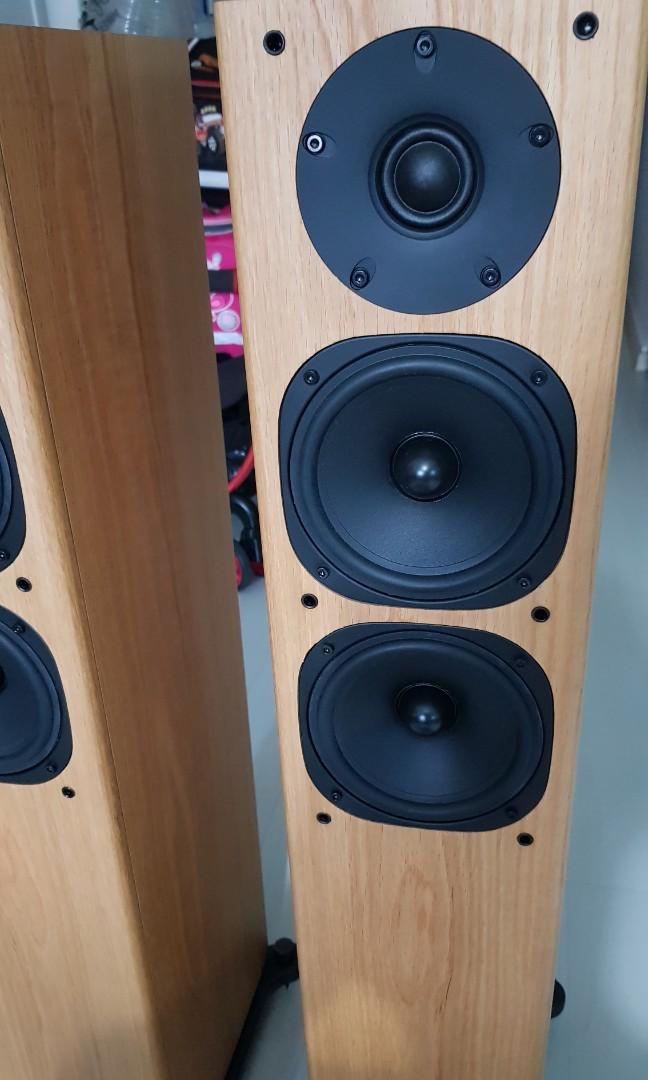 Castle Knight 4 floorstanding Tower speaker, Audio, Soundbars, Speakers ...