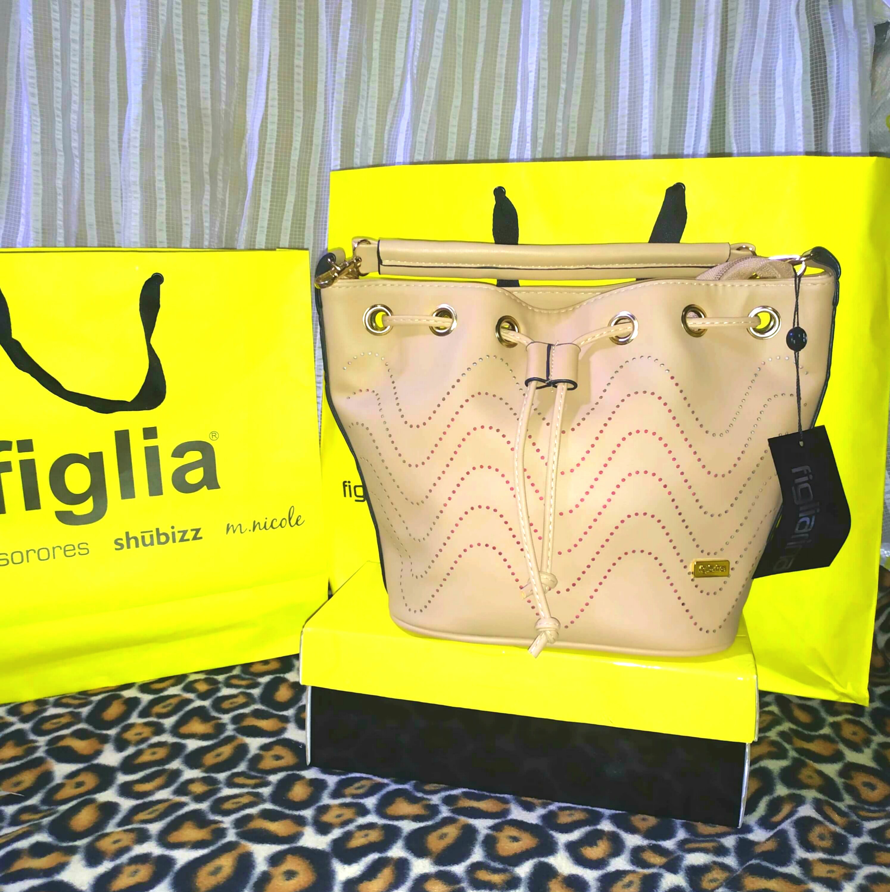 Figliarina bag, Women's Fashion, Bags & Wallets, Beach Bags on Carousell