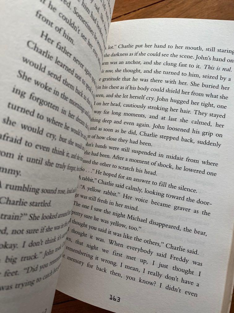 five nights at freddy’s the silver eyes book, Hobbies & Toys, Books ...