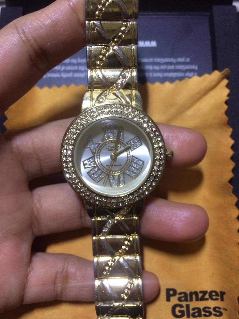 Laros Watch, Women's Fashion, Watches & Accessories, Watches on Carousell