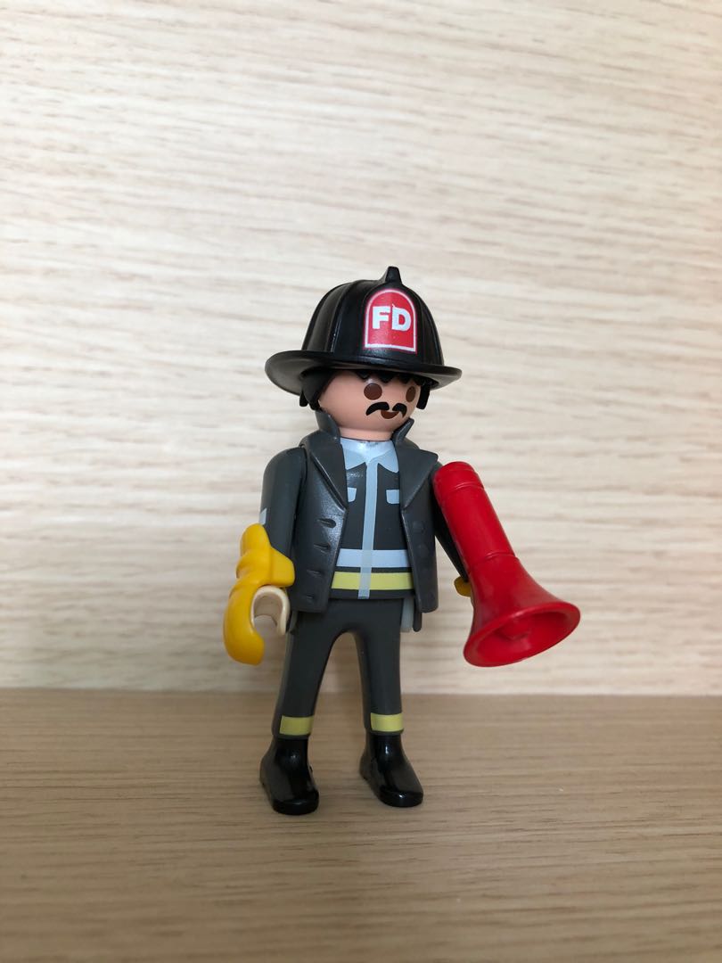Playmobil 4621 摩比 fireman 消防 lego, 興趣及遊戲, 玩具 & 遊戲類 - Carousell