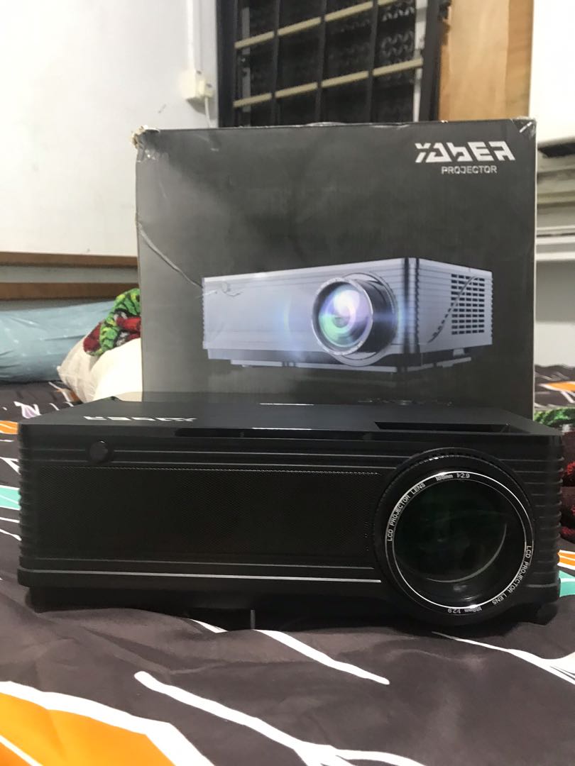 Projector, Computers & Tech, Printers, Scanners & Copiers on Carousell