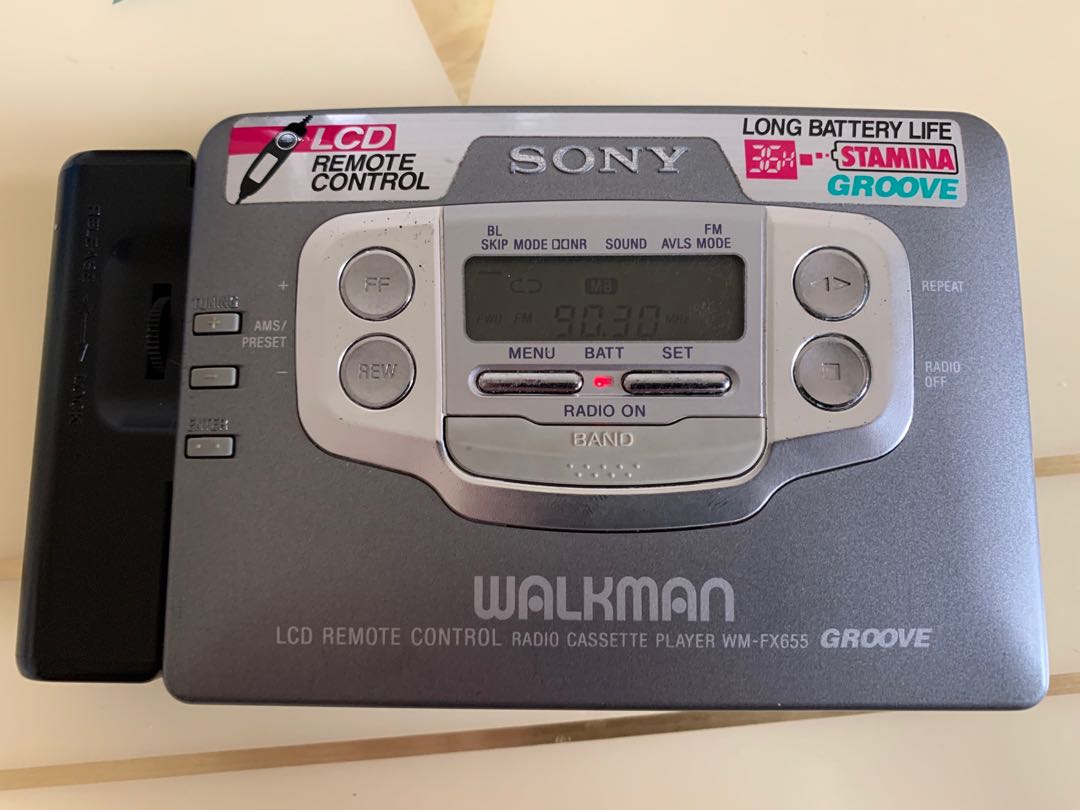 Sony Walkman Radio Cassette Player WM-FX655, 音響器材, 可攜式音響設備 - Carousell