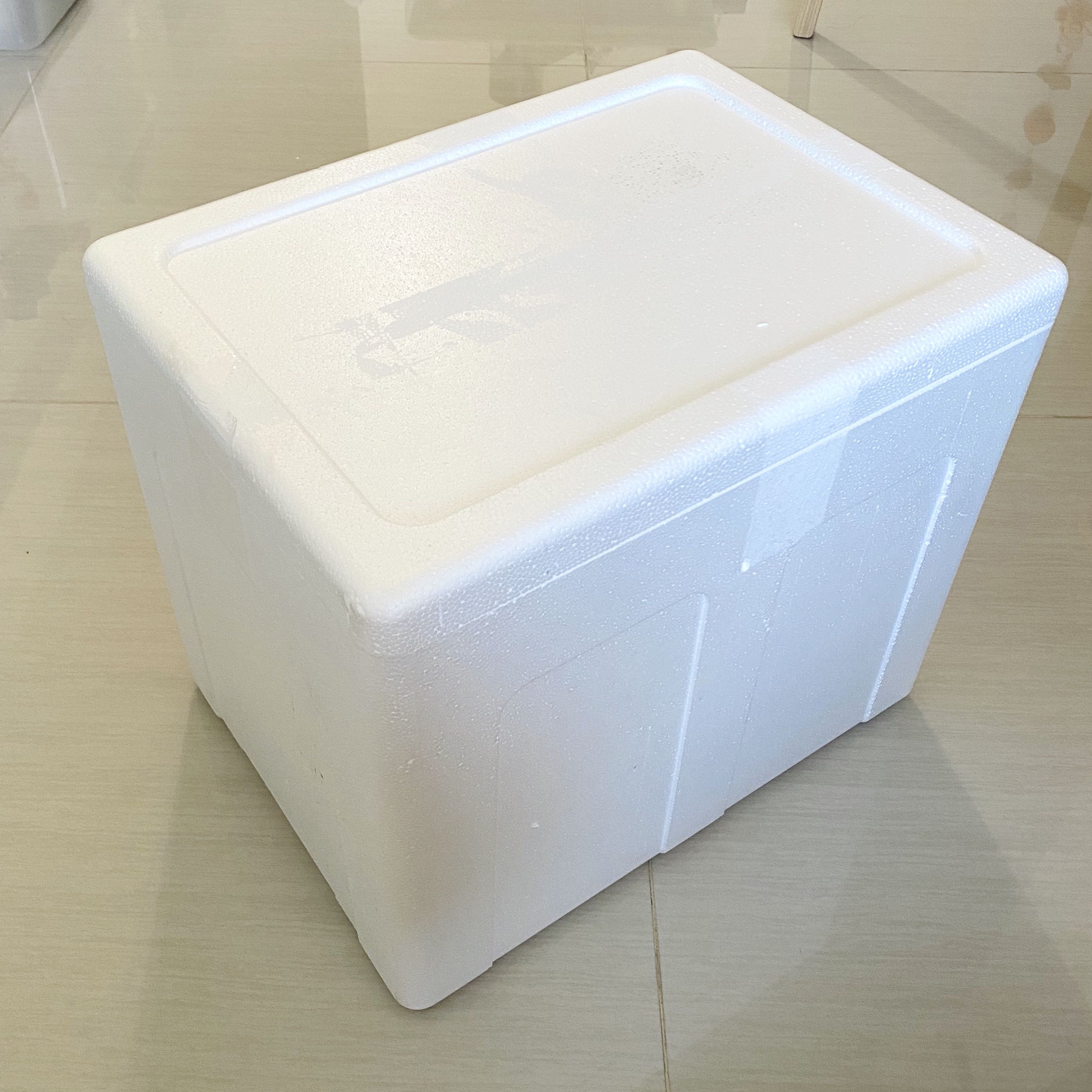 Styrofoam boxes (used once), Furniture & Home Living, Kitchenware ...