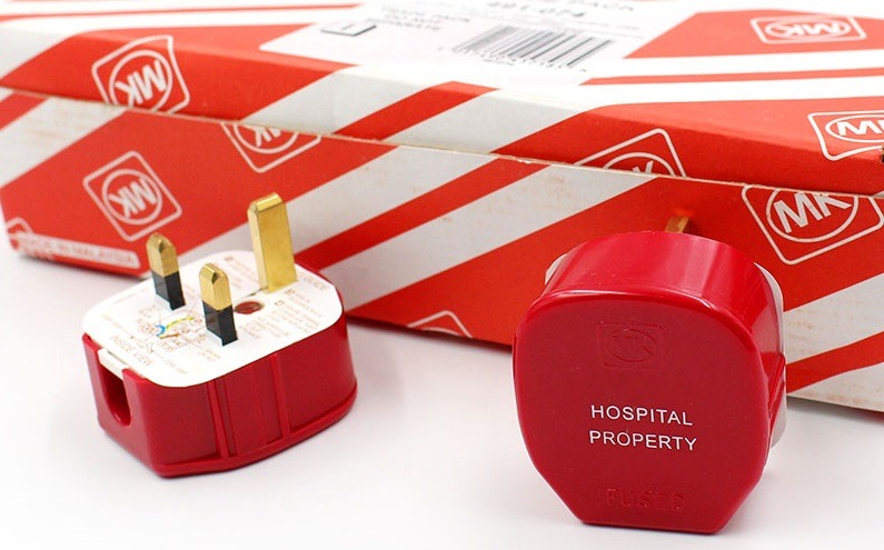MK UK Power Plug (Hospital Grade), Audio, Other Audio Equipment on ...