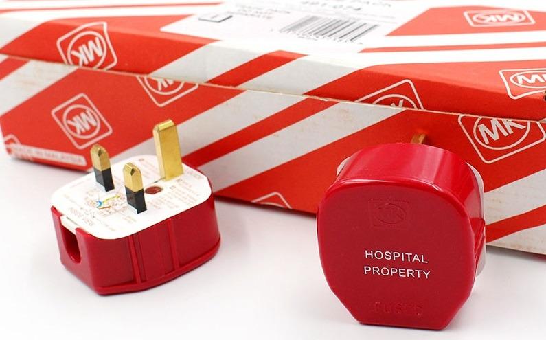 MK UK Power Plug (Hospital Grade), Audio, Other Audio Equipment on ...