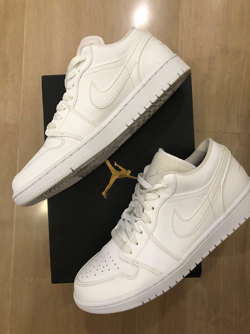 Nike Air Jordan 1 Low White, Men's Fashion, Footwear, Sneakers on Carousell