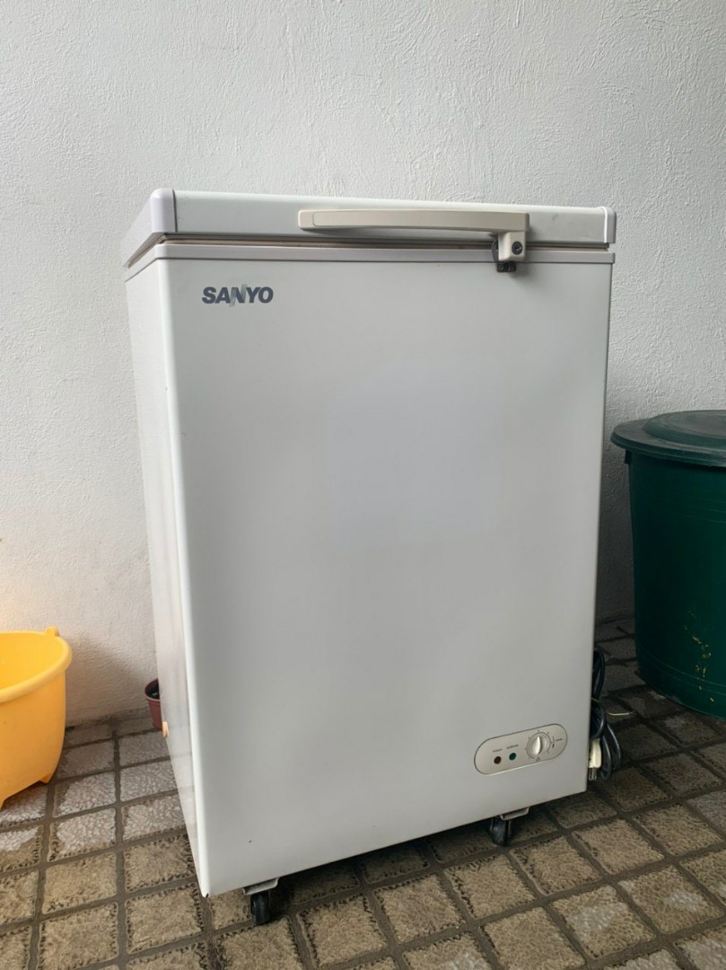 Sanyo Personal Chest Freezer, TV & Home Appliances, Kitchen Appliances ...