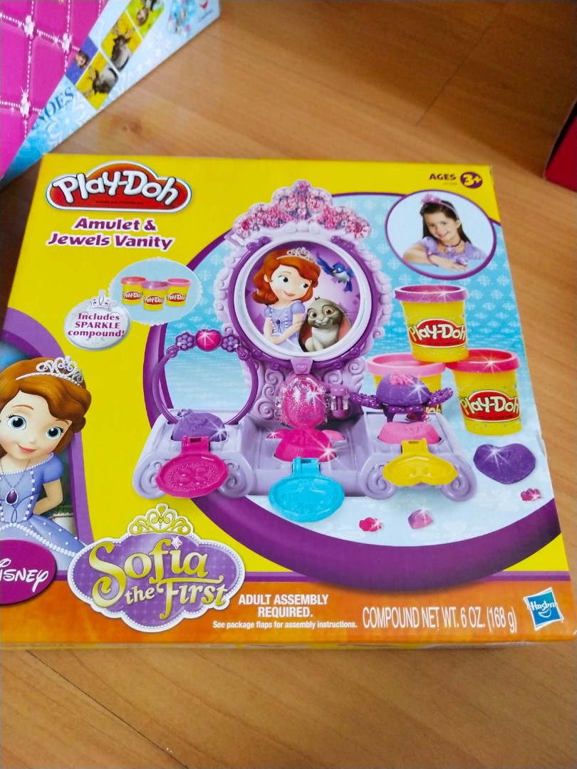 Sofia the first play doh set, Hobbies & Toys, Toys & Games on Carousell