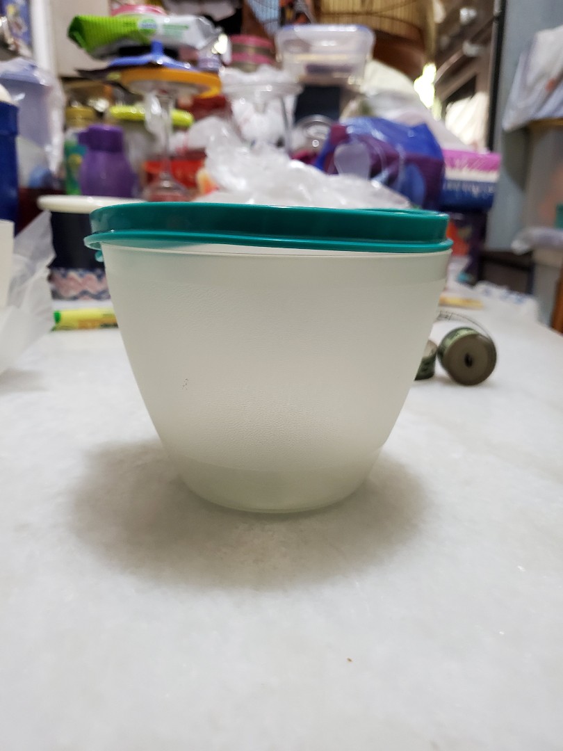 Tupperware round container, Furniture & Home Living, Kitchenware ...