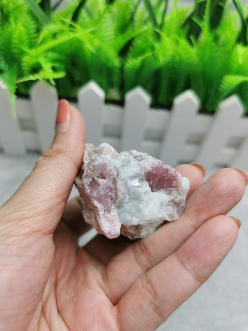 0513 raw rubellite aka red tourmaline, Furniture & Home Living, Home ...