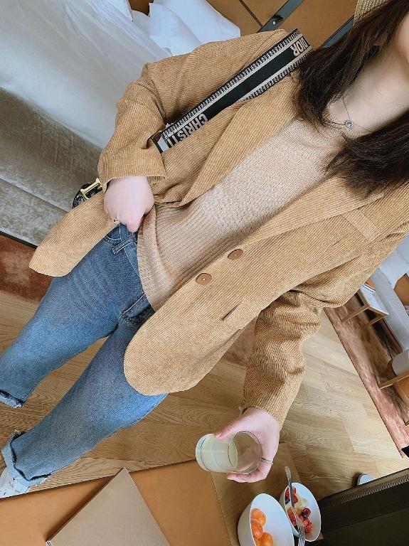 CARRIE PLUS Corduroy Oversized Blazer, Women's Fashion, Coats, Jackets ...