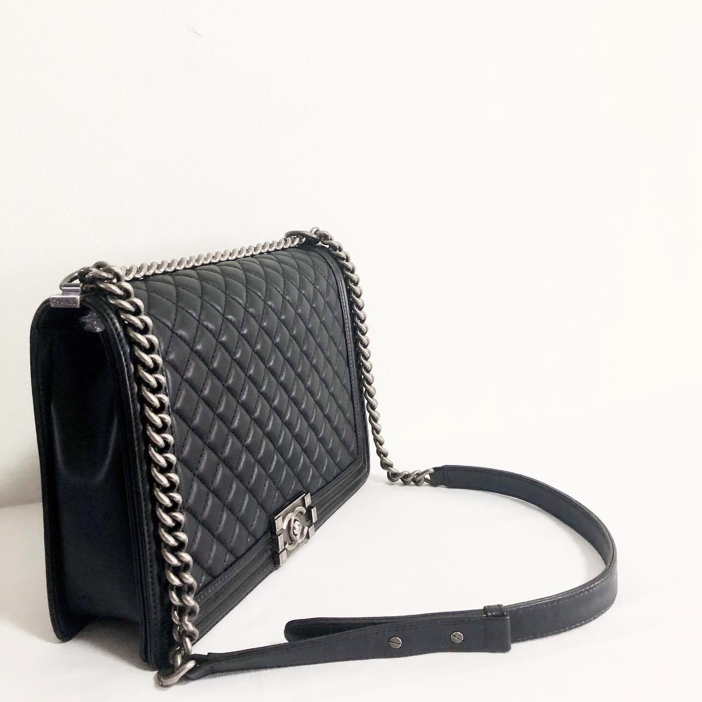 Chanel Boy (Large/Maxi), Luxury, Bags & Wallets on Carousell