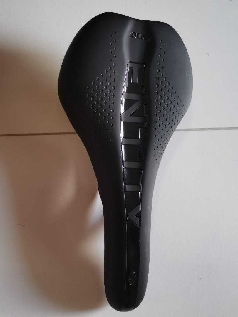 Entity Void Saddle, Sports Equipment, Bicycles & Parts, Parts & Accessories on Carousell