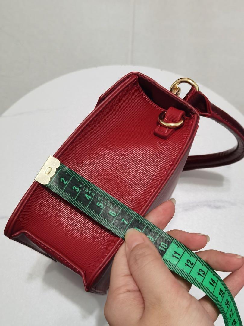 Harrods Red Bag, Women's Fashion, Bags & Wallets, Tote Bags on Carousell