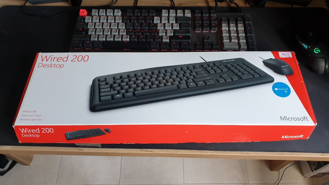 Microsoft Wired 200 Desktop Keyboard & Mouse, Computers & Tech, Parts ...