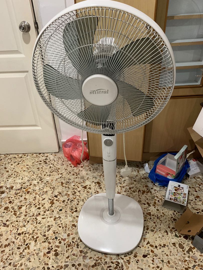 Mistral MIF400R Stand FAN, Furniture & Home Living, Lighting & Fans ...