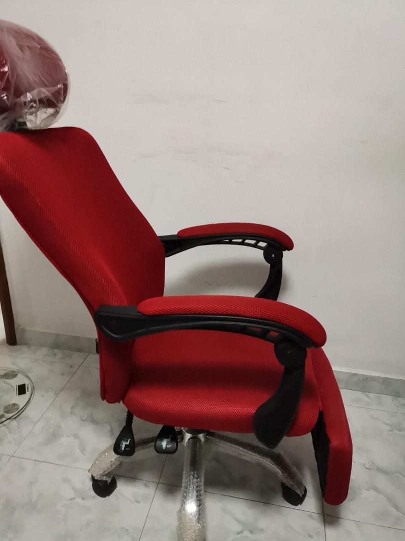 Office chair, Furniture & Home Living, Furniture, Chairs on Carousell
