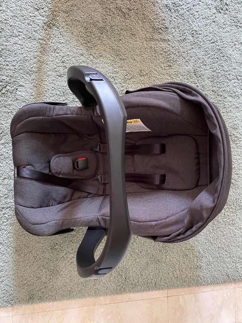 Tiny love baby rocker and infant car seat (2 free milk bottles), Babies ...