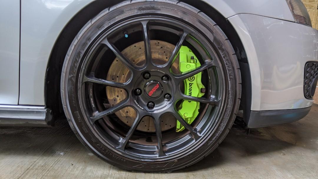 Volkracing ZE40 5X112 18 inch, Car Accessories, Tyres & Rims on Carousell