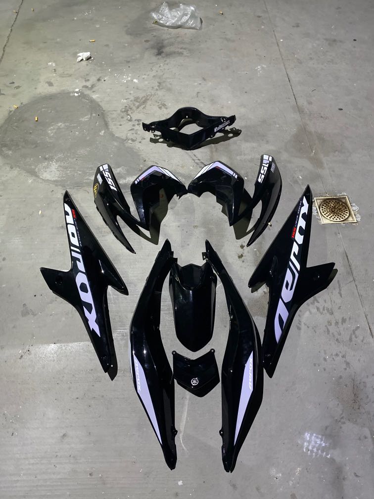 Aerox coverset, Motorcycles, Motorcycle Accessories on Carousell