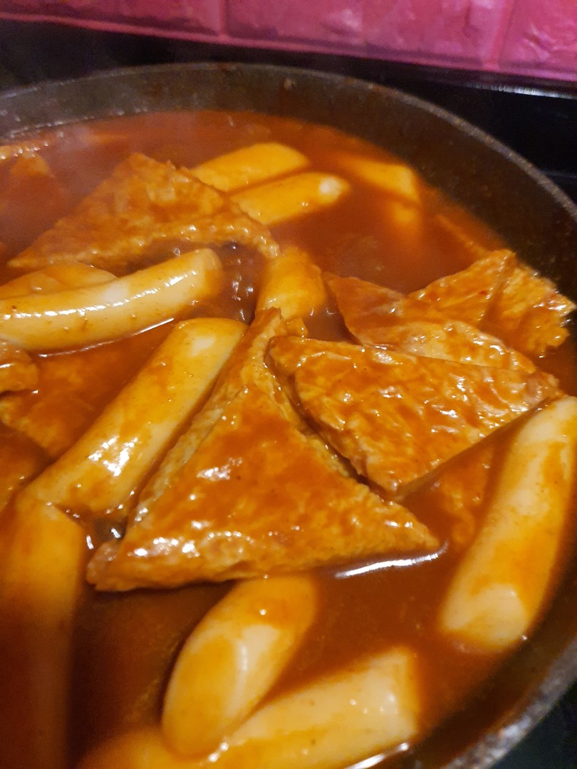 Halal tteokbokki, Food & Drinks, Packaged & Instant Food on Carousell