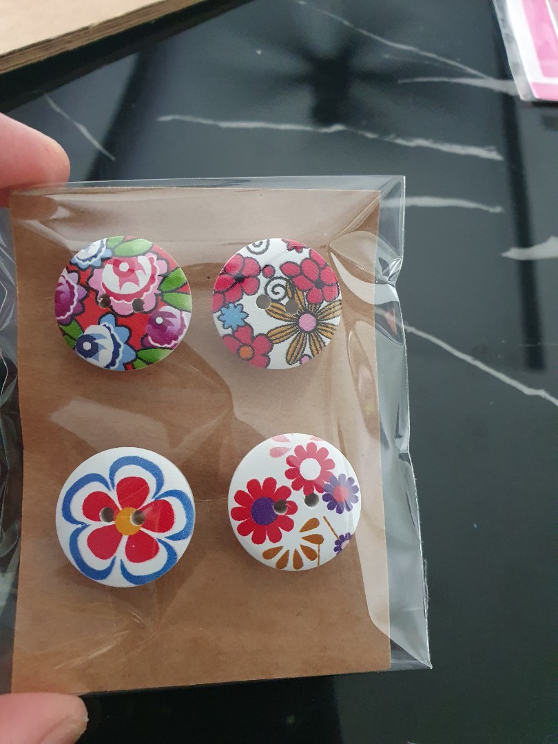 Pins, Women's Fashion, Muslimah Fashion, Hijabs on Carousell