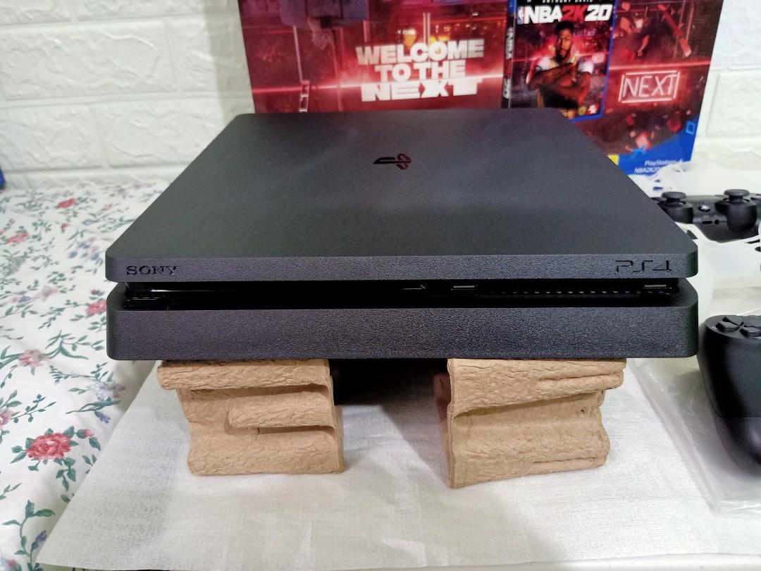 Ps4 slim 500gb nba 2k20 bundle 2 controllers, Video Gaming, Video Game ...