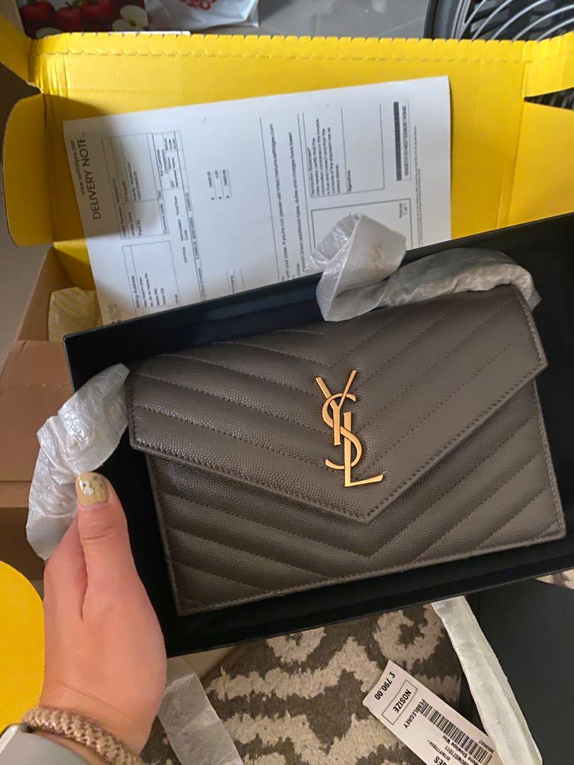 SAINT LAURENT 🇬🇧 YSL WOC Monogram leather chain wallet 聖羅蘭, 她的時尚, 包包、錢包 ...