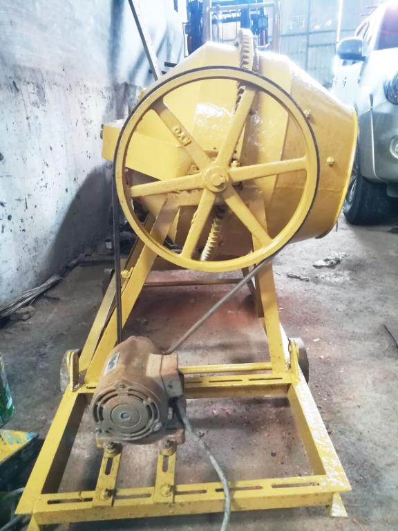 Cement mixer concrete mixer from Japan, Commercial & Industrial ...