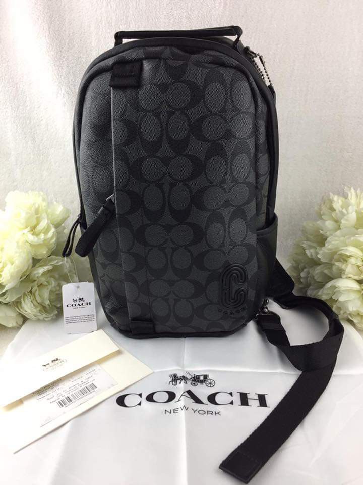 Coach Edge Pack, Men's Fashion, Bags, Belt bags, Clutches and Pouches ...