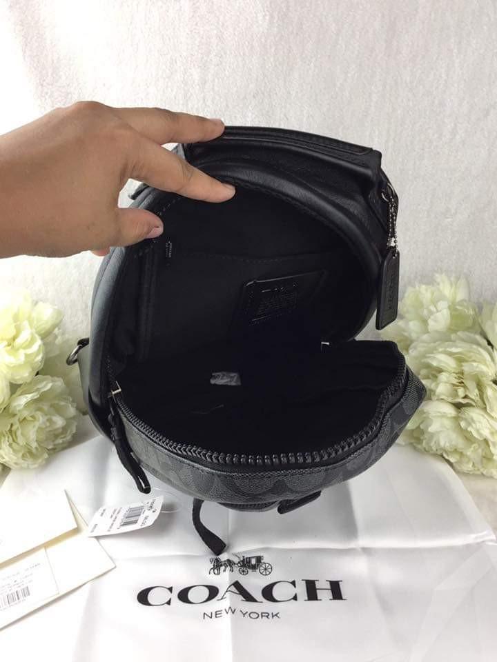 Coach Edge Pack, Men's Fashion, Bags, Belt bags, Clutches and Pouches ...