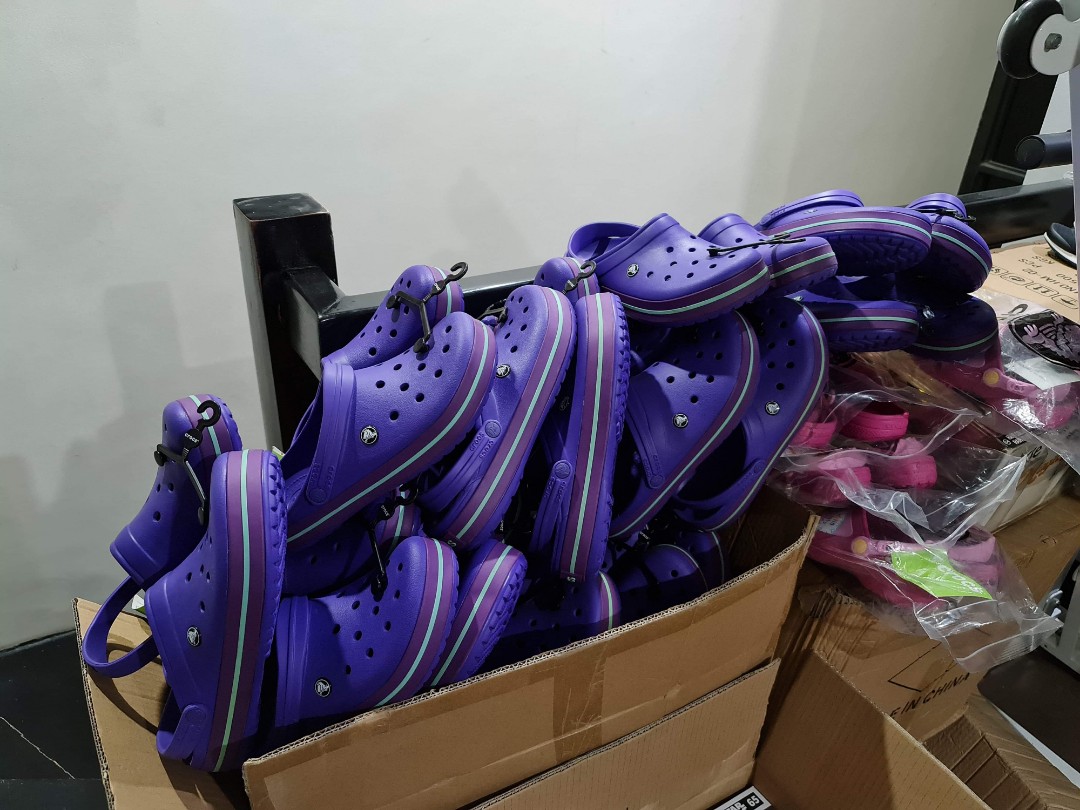 Crocs size 10, Men's Fashion, Footwear, Slippers & Slides on Carousell