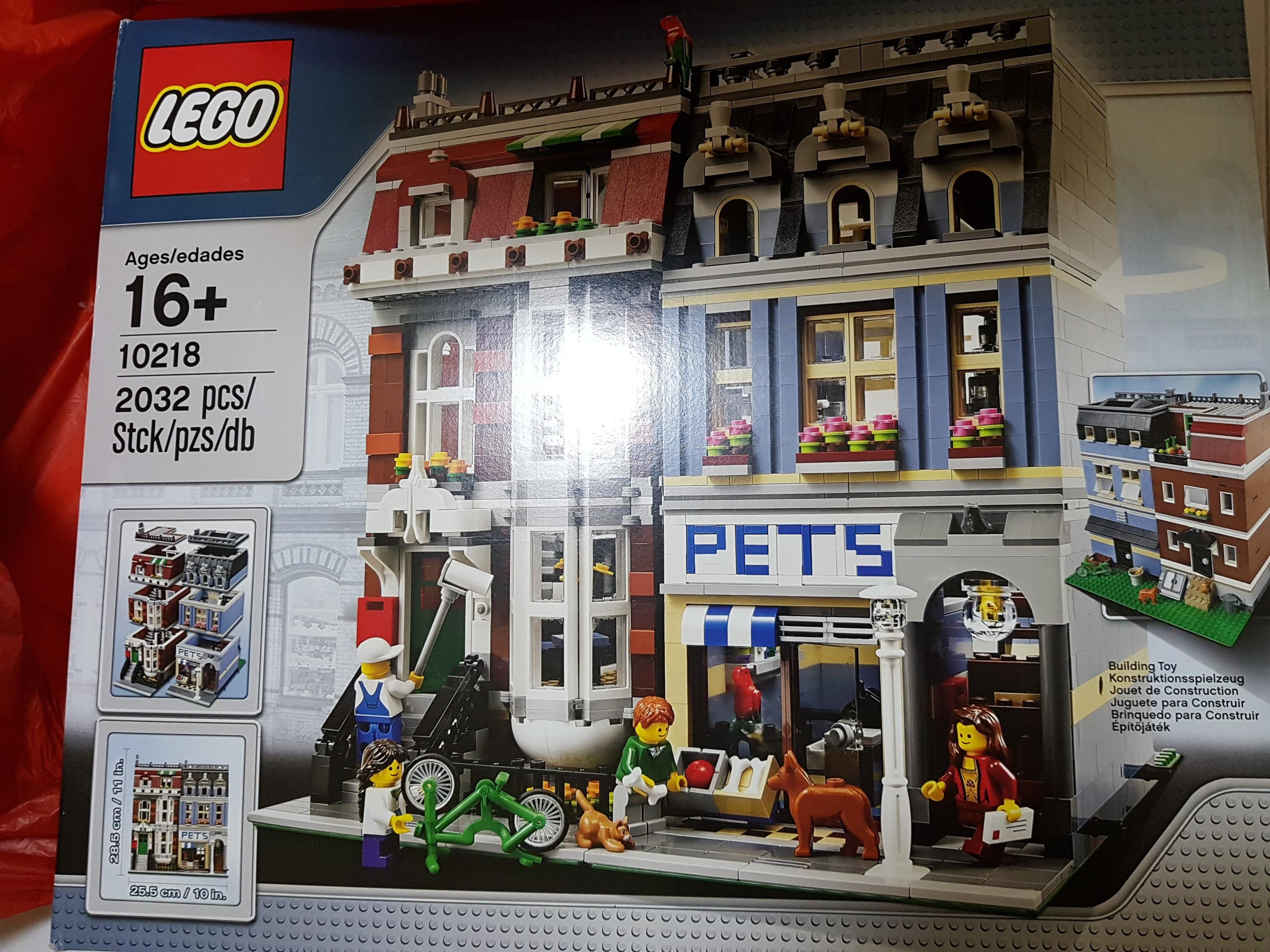 Lego pet shop - 10218, Hobbies & Toys, Toys & Games on Carousell
