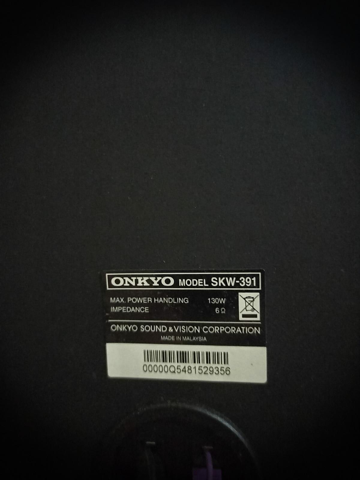 Onkyo HT-R393 5.1 Channel Home Theater Receiver & Speaker System, Audio, Soundbars, Speakers ...