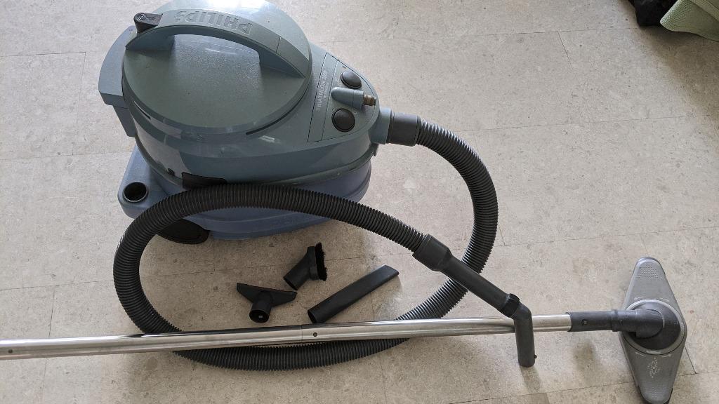 Philips Triathlon Wet and Dry Vacuum Cleaner, TV & Home Appliances ...