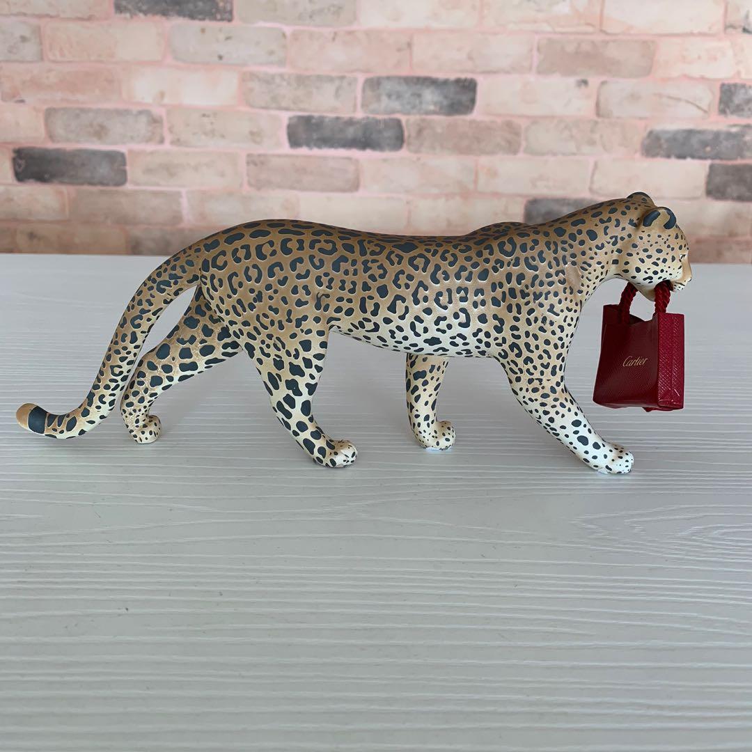 Cartier leopard display, Luxury, Accessories on Carousell