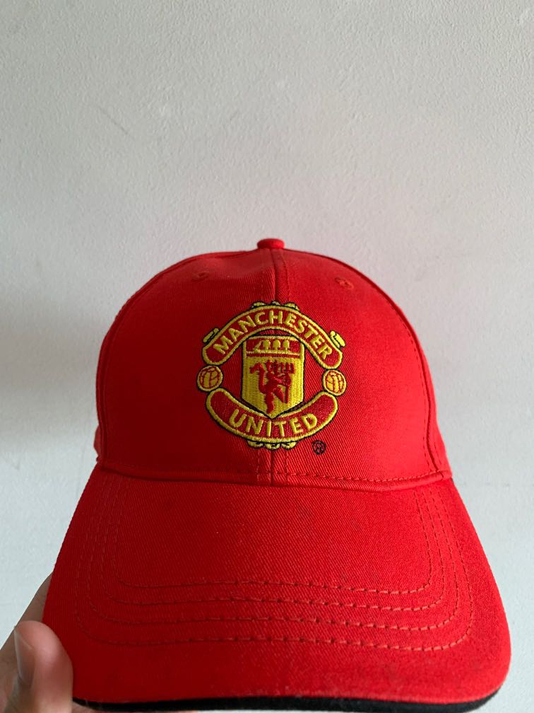 Manchester United Cap (Official Merchandise), Men's Fashion, Watches ...