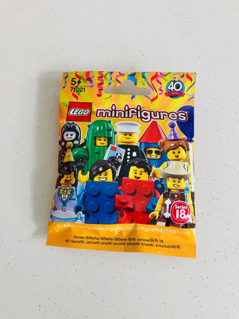 NEW LEGO Series 18 minifigures set, Hobbies & Toys, Toys & Games on ...