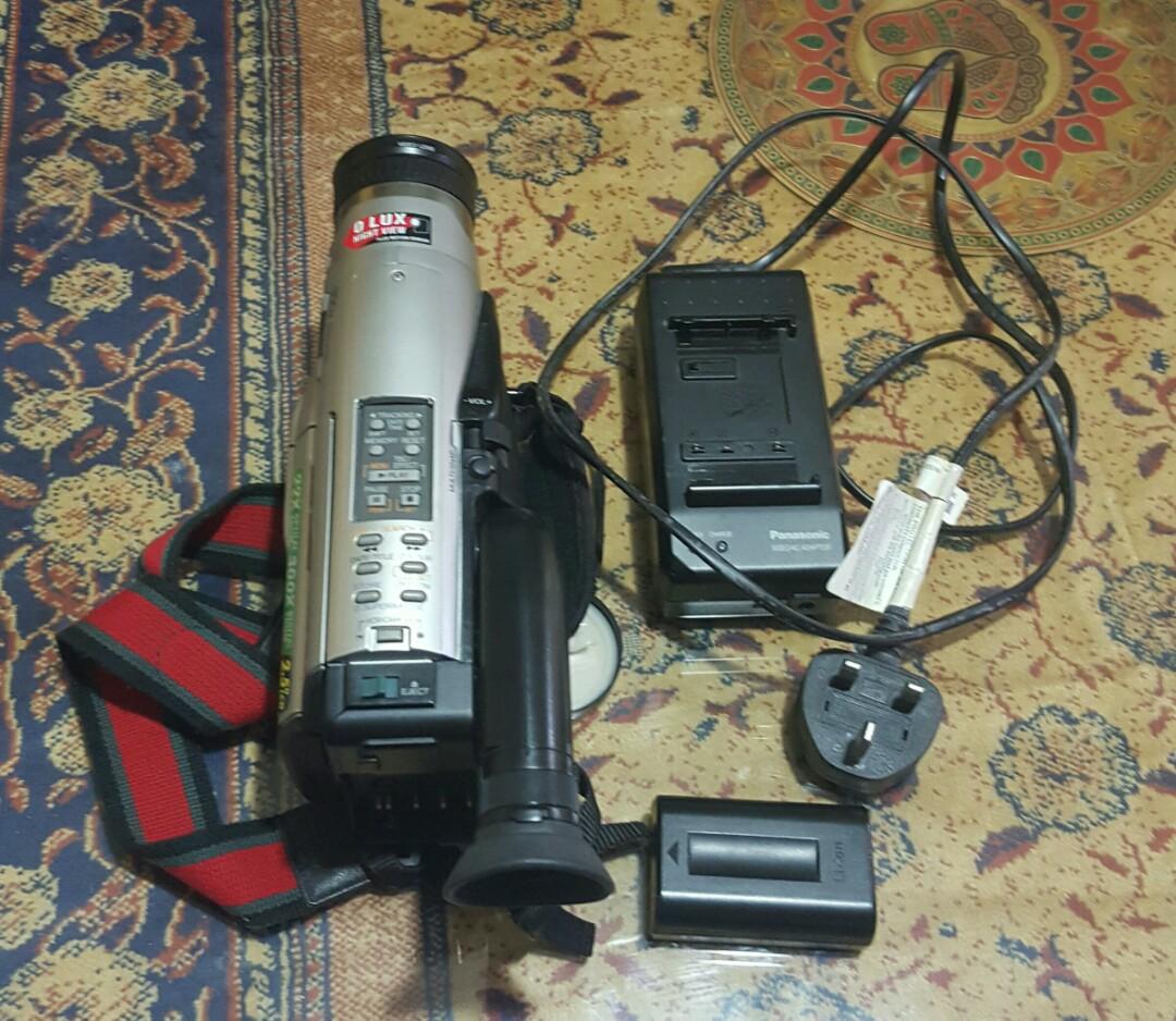 Panasonic Video Camera NV- VX37, Photography, Video Cameras on Carousell