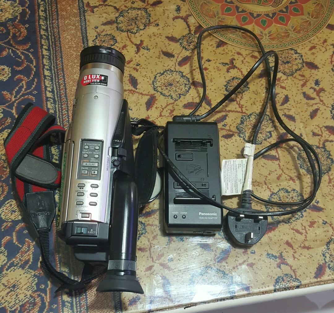 Panasonic Video Camera NV- VX37, Photography, Video Cameras on Carousell
