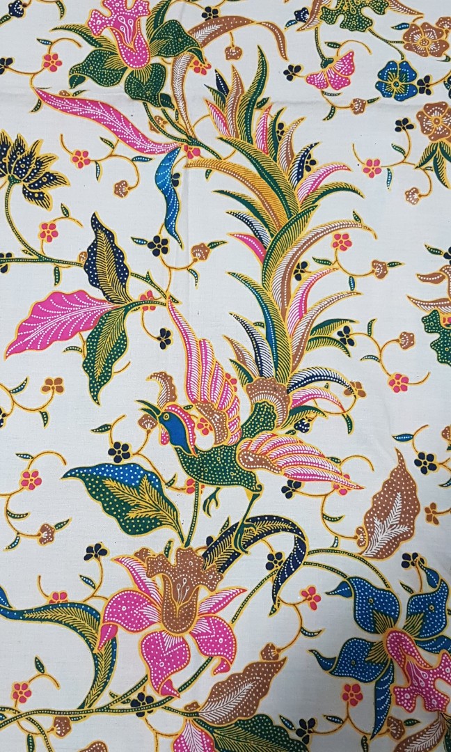 Vintage Peranakan Batik Sarong With Phoenix Motif, Hobbies & Toys ...