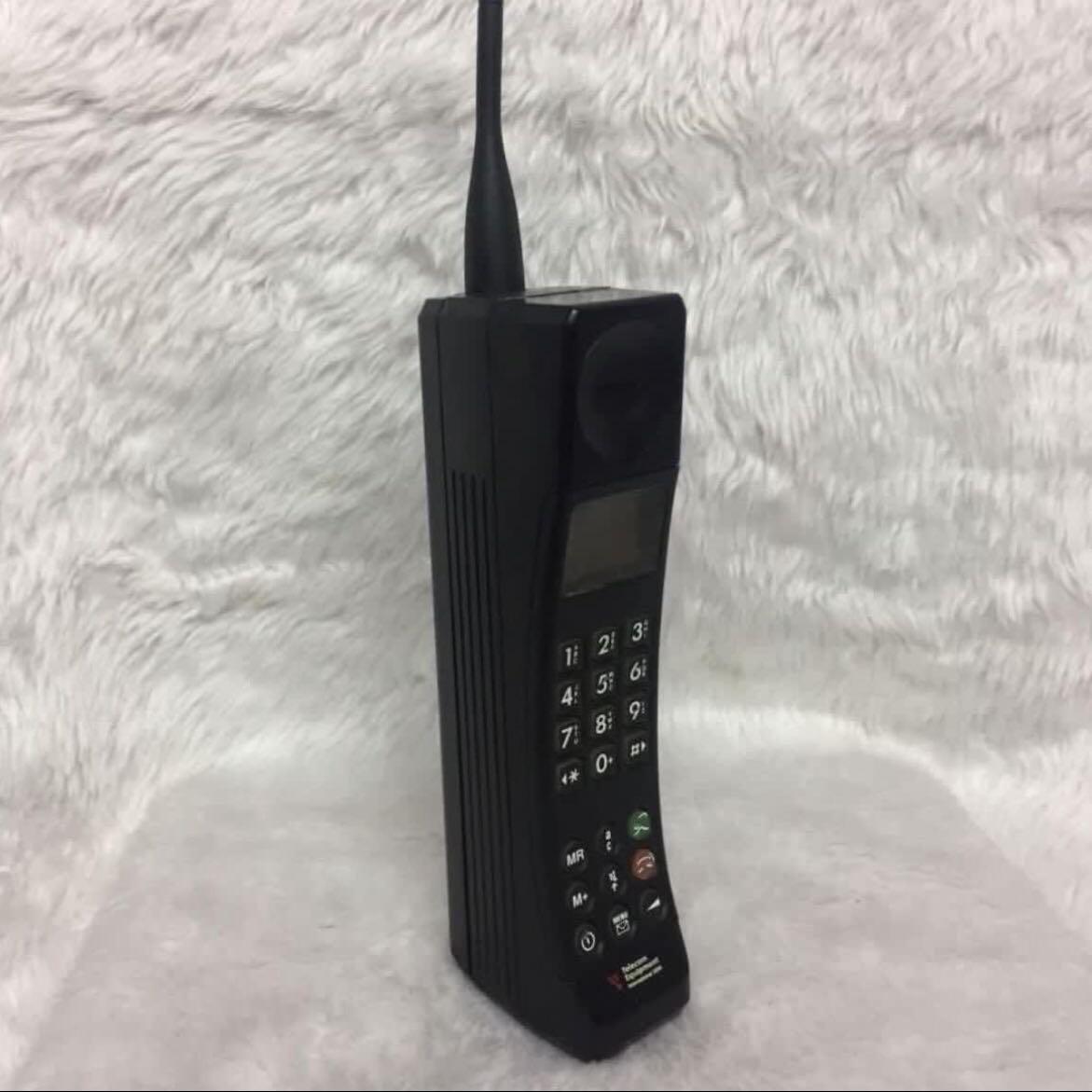 RENTAL : VINTAGE EIGHTIES BRICK PHONE, Hobbies & Toys, Memorabilia ...