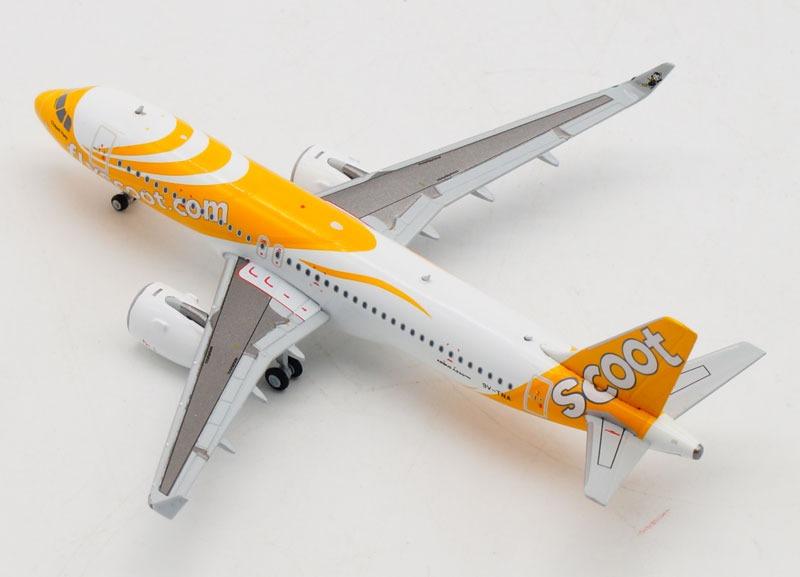 Singapore Scoot Airline Airbus A320NEO Model (1:400), Hobbies & Toys ...