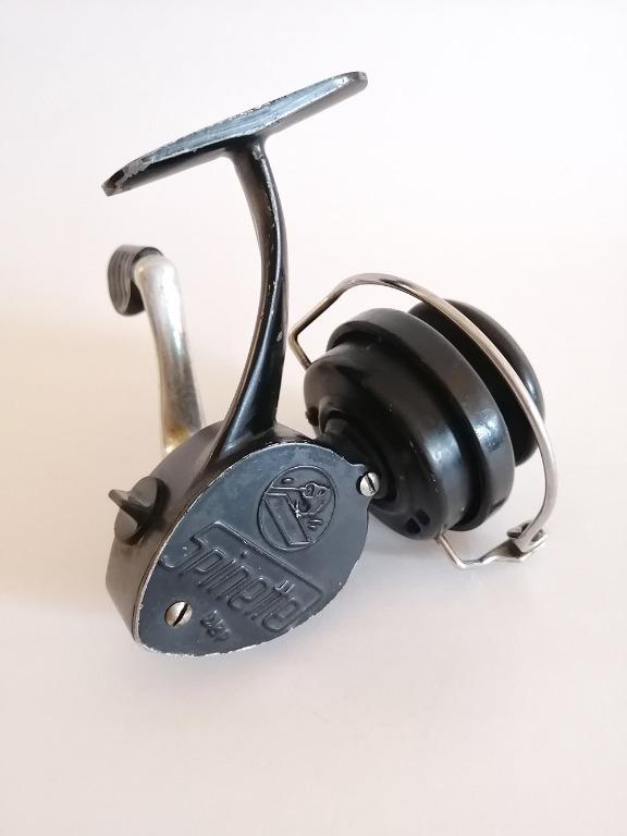 Vintage Spinette DBP Fixed German Spinning Reel, Hobbies & Toys ...