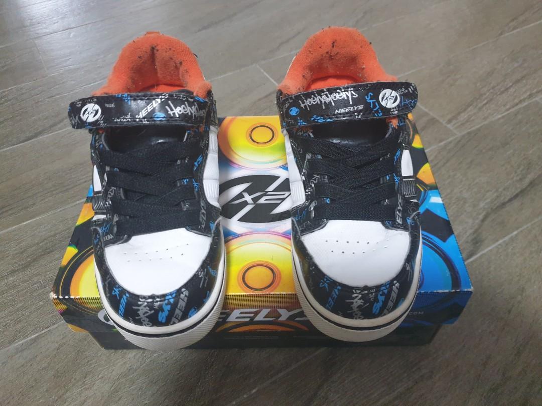 Heelys wheel shoe, Babies & Kids, Babies & Kids Fashion on Carousell