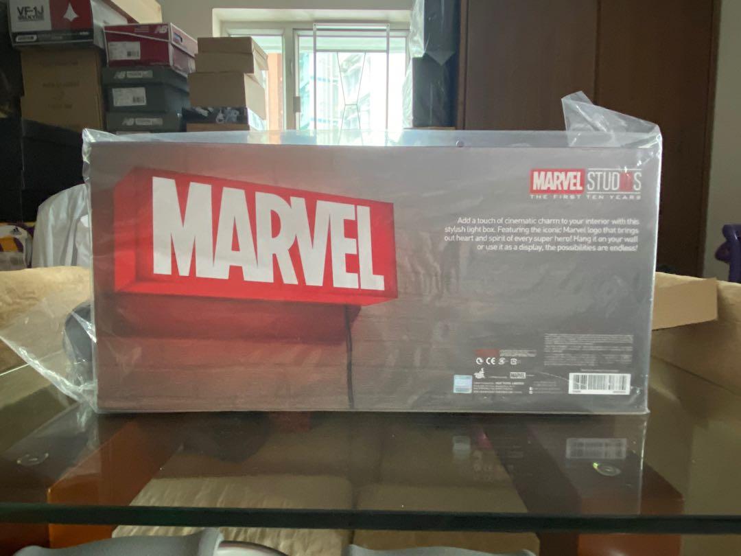 Hottoys Marvel Light Box 燈箱, 興趣及遊戲, 玩具 & 遊戲類 - Carousell