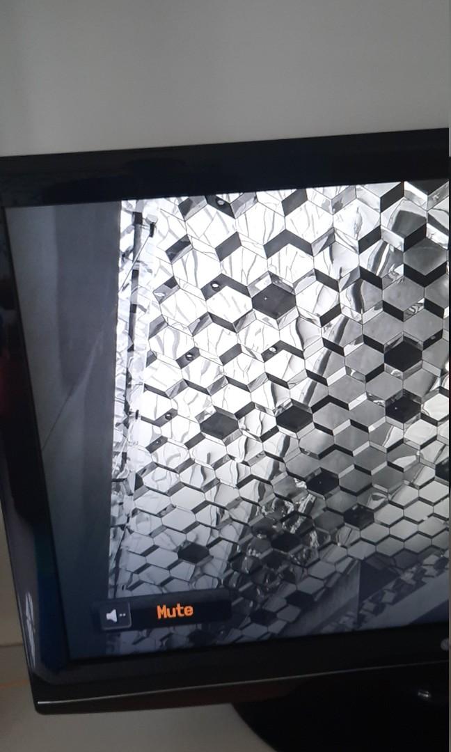 LG LED TV 42" 42LG50FD-GD (used, bought 2008), TV & Home Appliances, TV ...