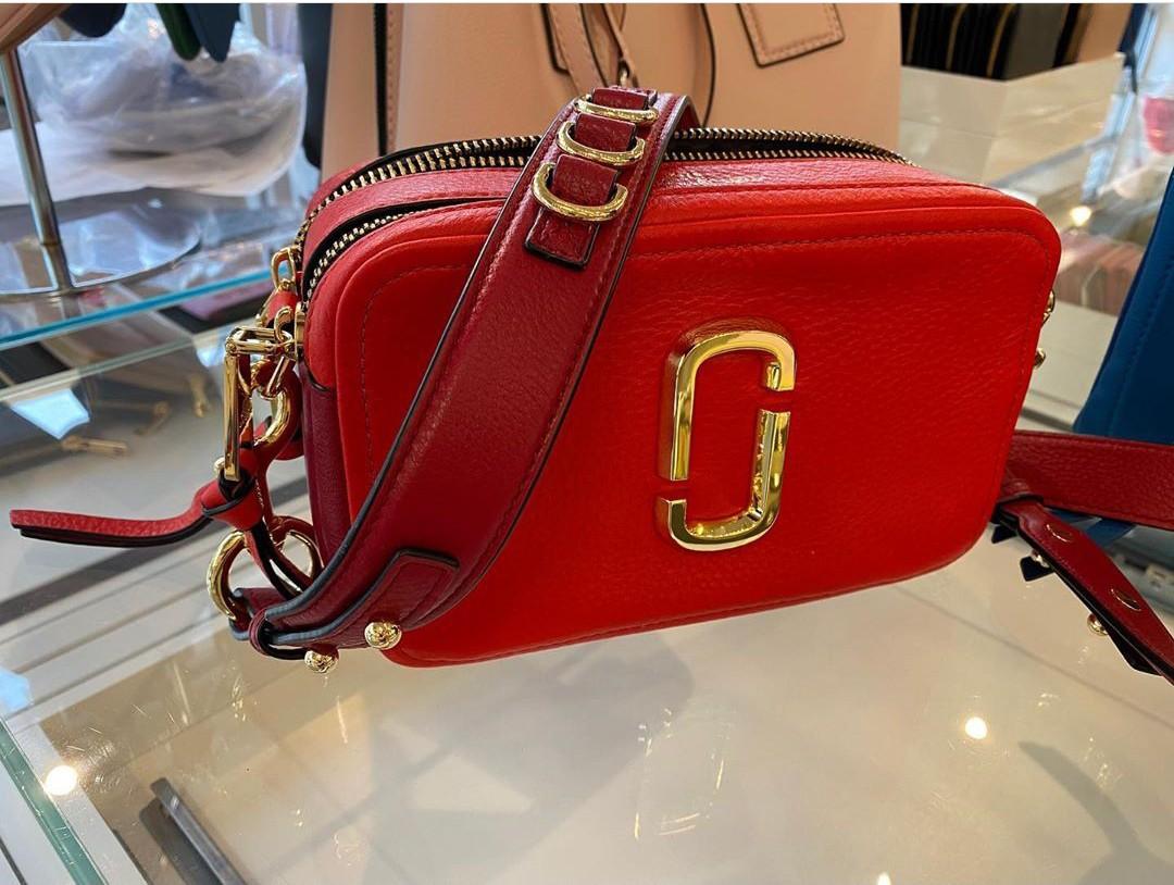 Marc Jacobs Soft shot 27, Women's Fashion, Bags & Wallets, Cross-body ...