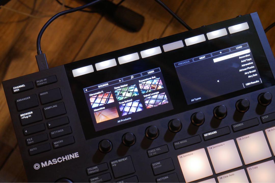 NI Maschine Mk3, Hobbies & Toys, Music & Media, Musical Instruments on ...